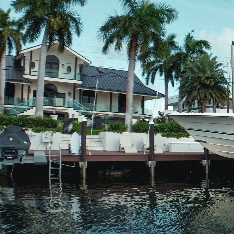 Key West vs Key Largo - 2023 Detailed Comparison Guide