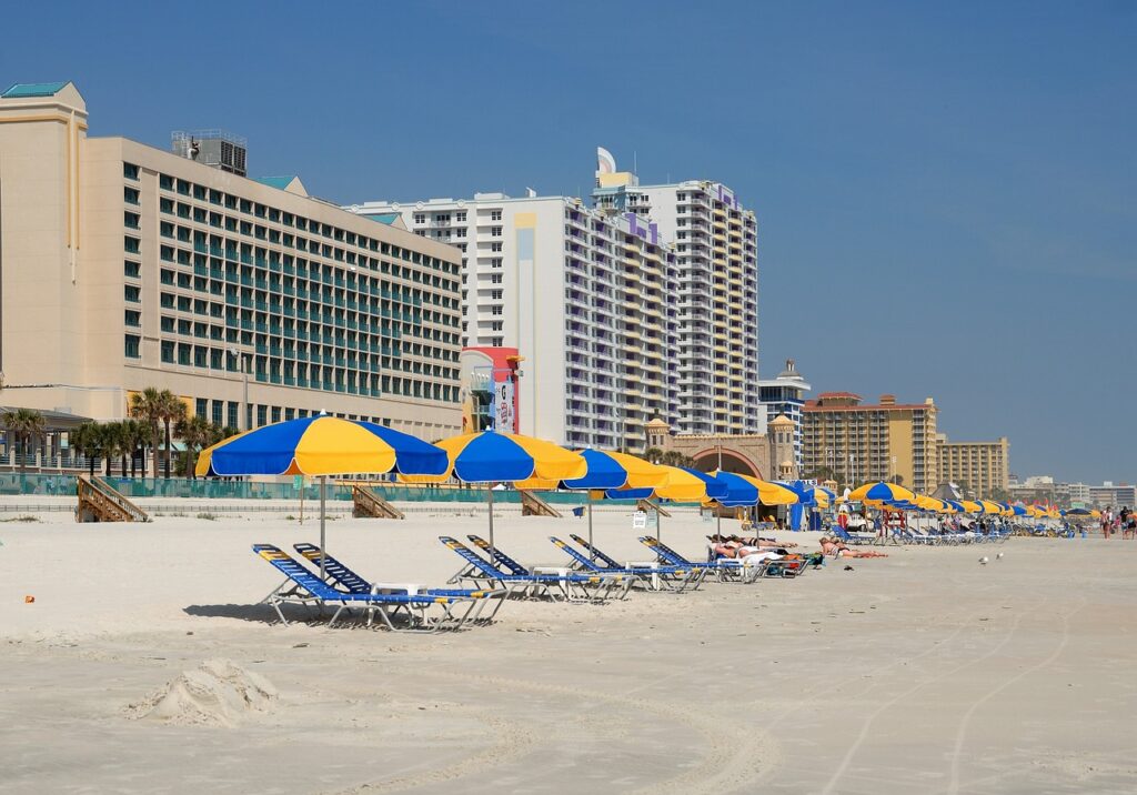 The 6 Best 5-Star Oceanfront Hotels in Daytona Beach Florida - 2026 Update