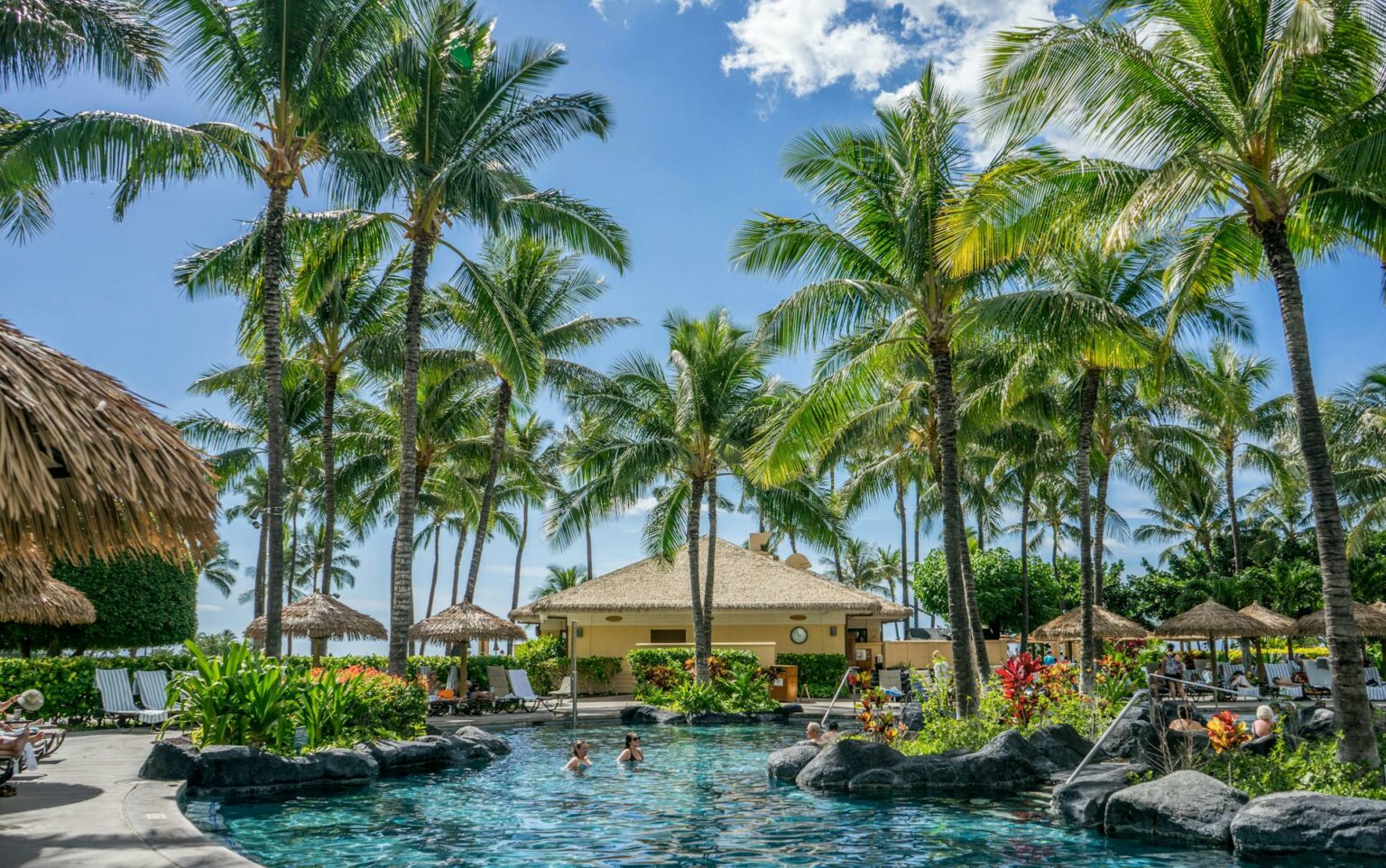 12 Best All-Inclusive Beachfront Resorts in USA - Every Budget in 2026