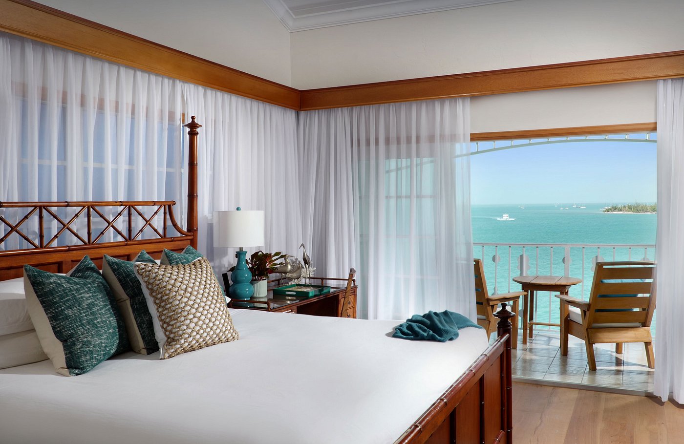 The 8 Best Luxury Resorts in Key West | Hand-Picked for 2026