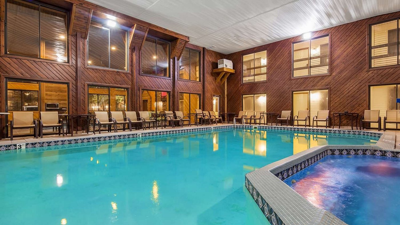 The 8 Best Resorts in Northern Michigan | Hand-Picked for 2026