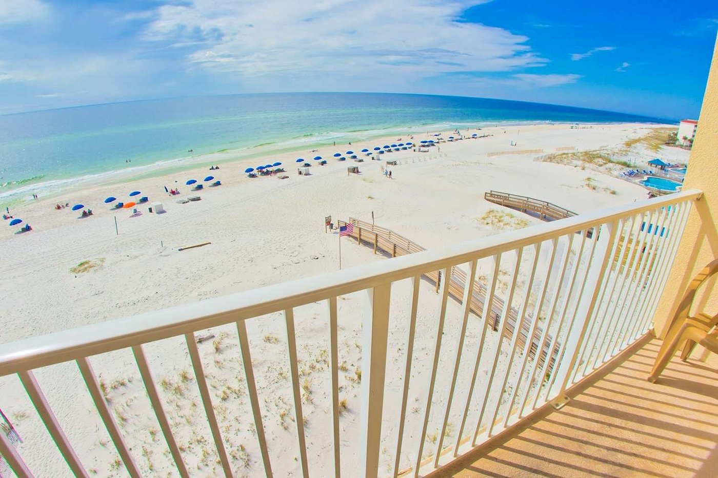 8 Best Orange Beach Resorts on the Beach | Right on the Sand