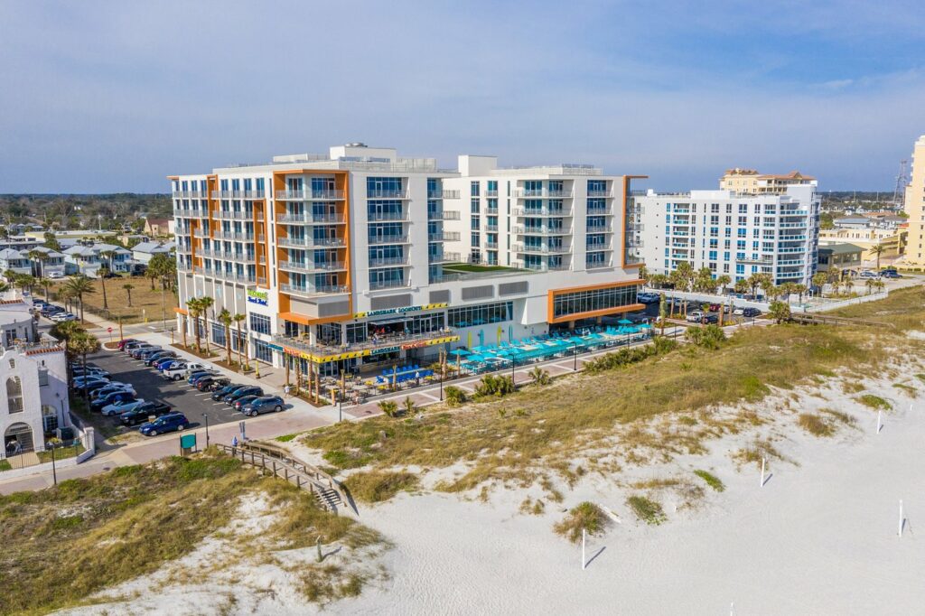 The 8 Best Jacksonville Resorts on the Beach | Right on the Sand