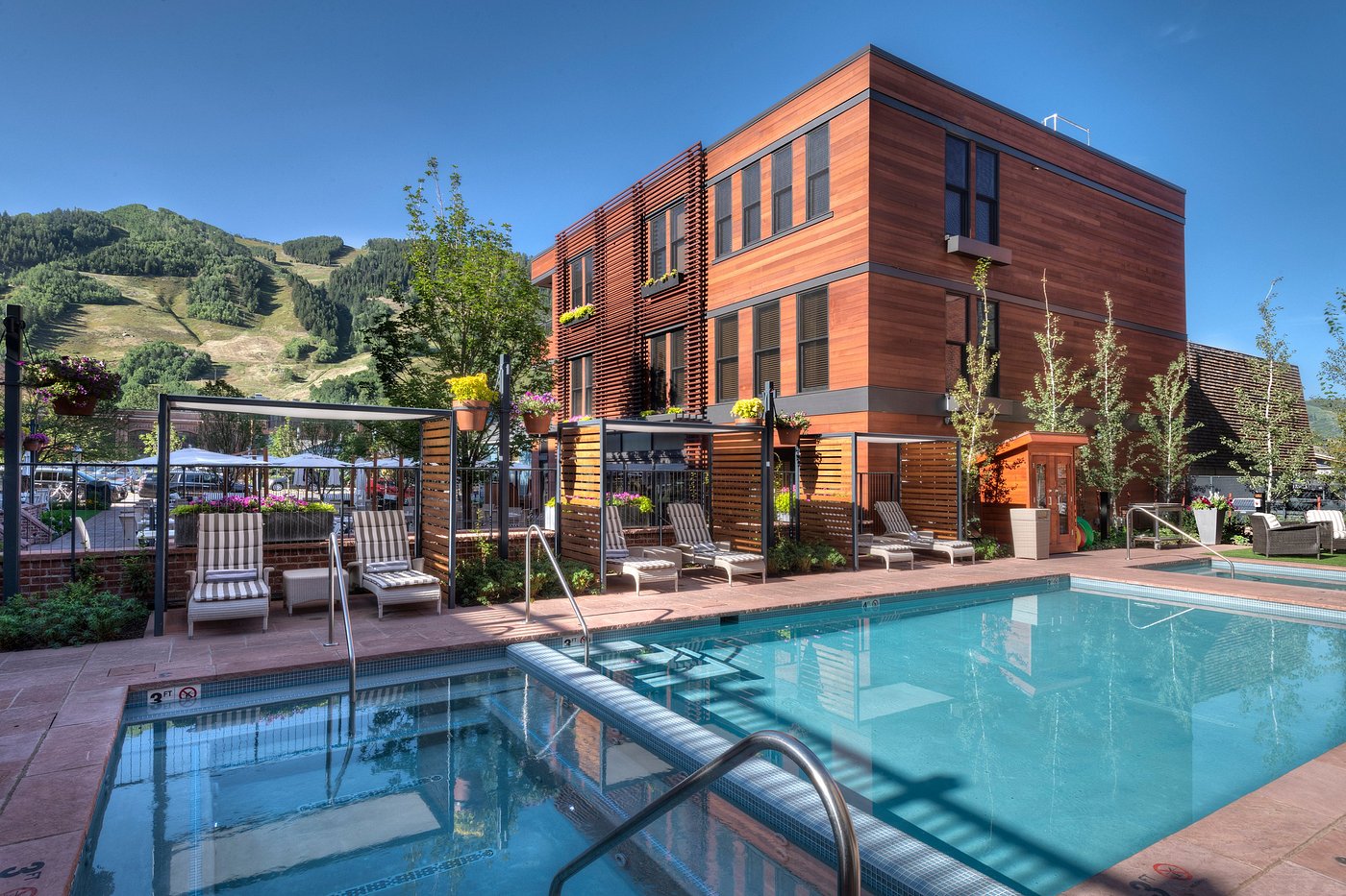 The 8 Best Luxury Resorts in Aspen Colorado - 2026 Latest Update