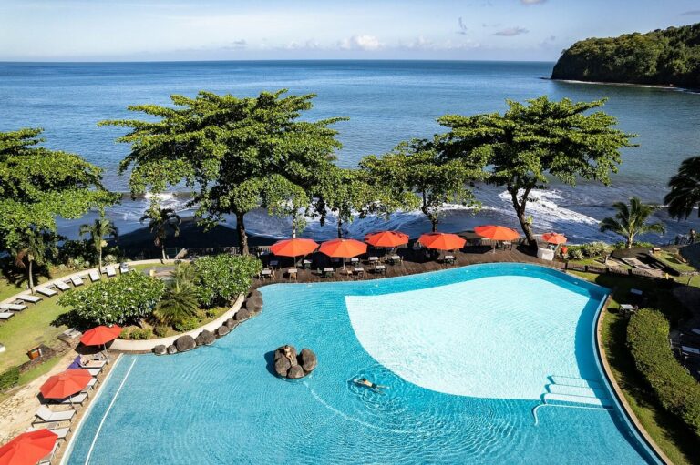 The 5 Best All-Inclusive Resorts in Tahiti | Hand-Picked for 2026