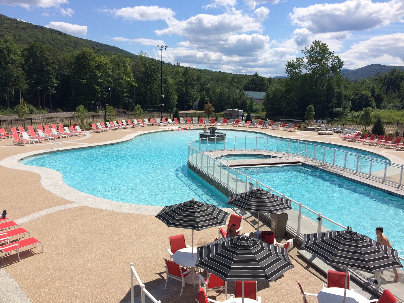 The 8 Best Spa Resorts in New Hampshire - 2025 Full Guide