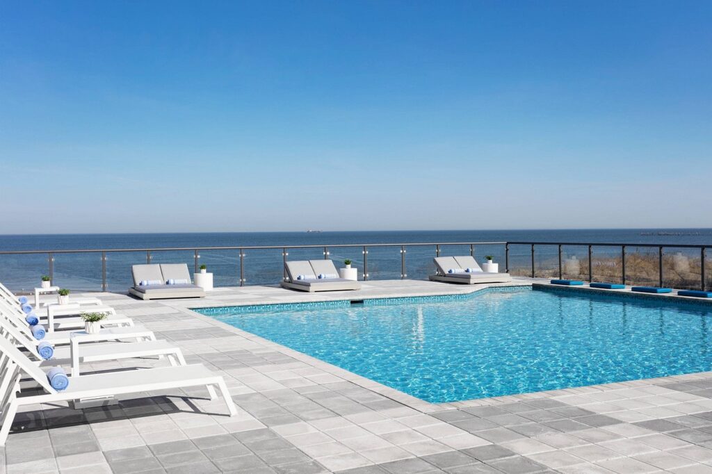 8 Best Beachfront Resorts in Virginia Beach | Right on the Sand