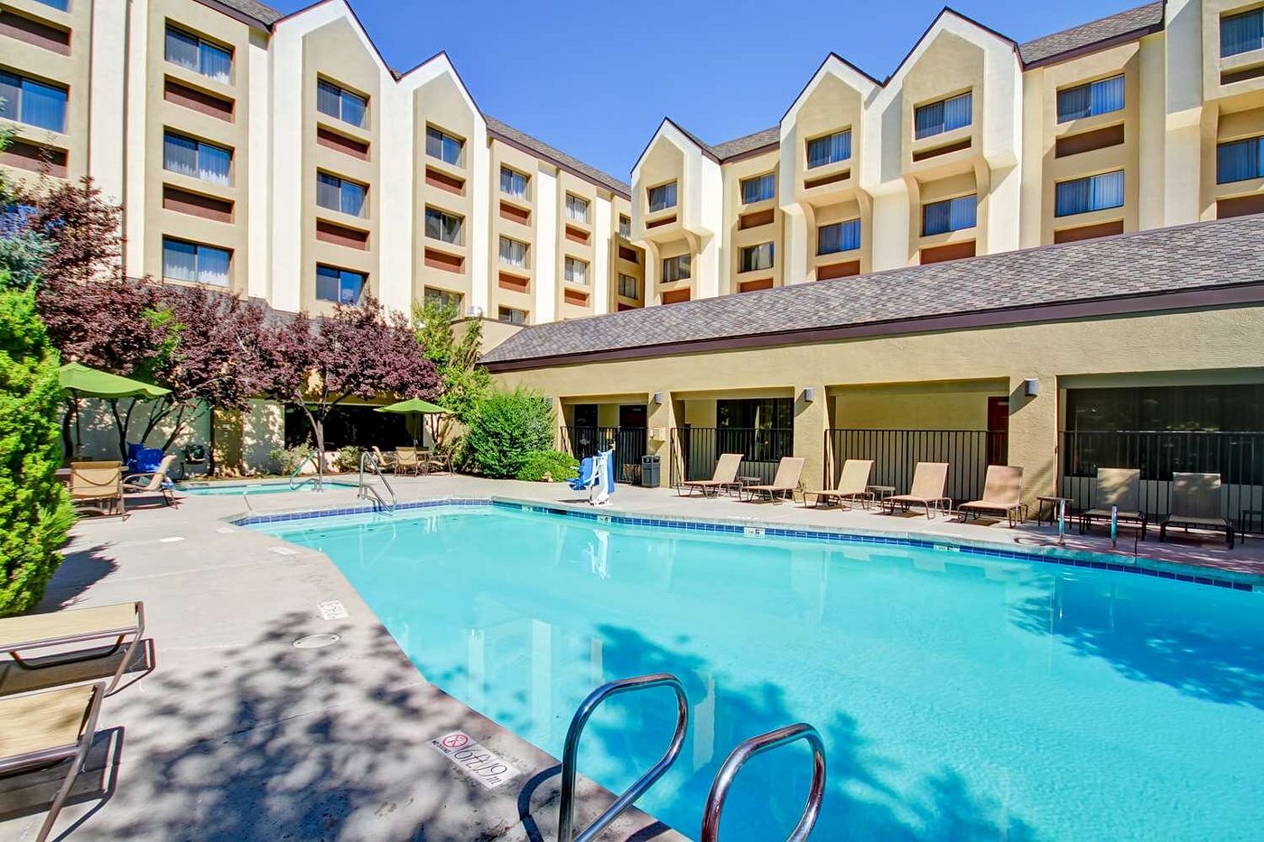 The 7 Best Resorts in Flagstaff AZ | Hand-Picked for 2026