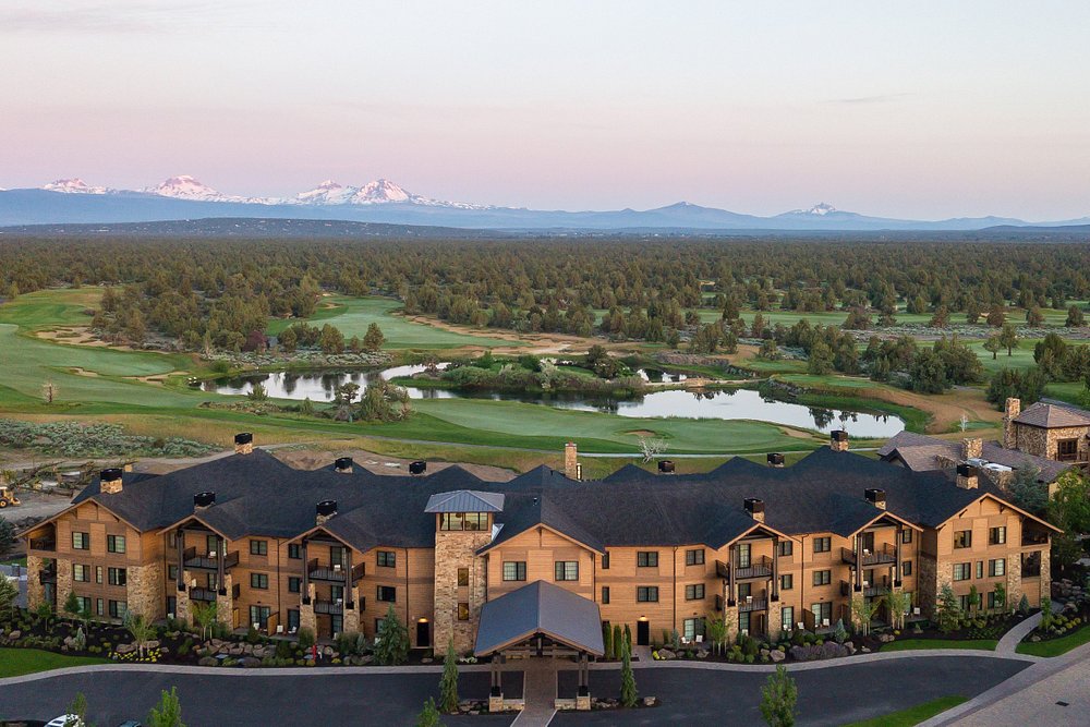 The 8 Best Resorts in Bend, Oregon | Hand-Picked for 2026