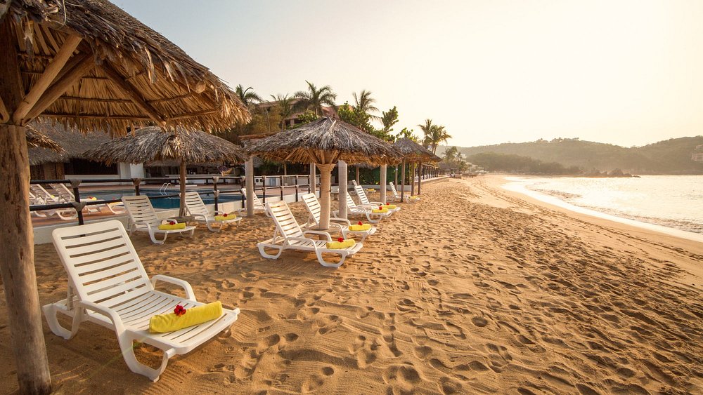 The 8 Best Resorts in Huatulco Mexico | Hand-Picked for 2026