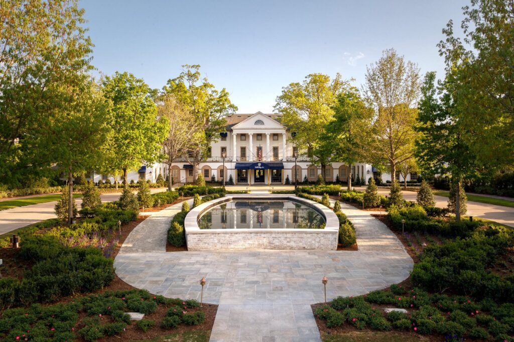 The 8 Best Resorts in Williamsburg, VA | Hand-Picked for 2026