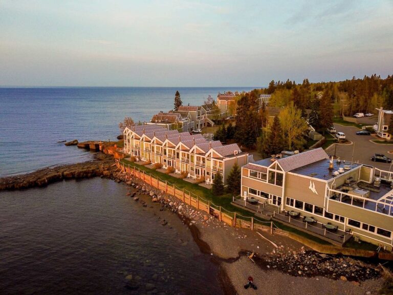 The 8 Best Resorts on Lake Superior | Hand-Picked for 2026