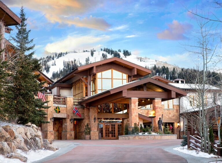 The 8 Best Resorts in Deer Valley Utah | Hand-Picked for 2026