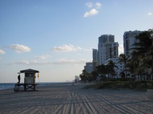 The 8 Best Resorts in Hollywood Florida | Right on the Sand in 2026