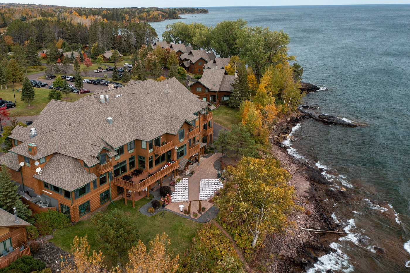 The 8 Best Resorts On Lake Superior Hand Picked For 2026