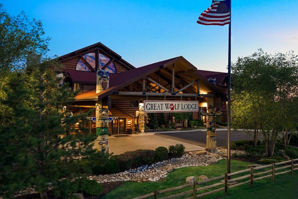 The 8 Best Resorts in Kansas City, MO | Hand-Picked for 2026