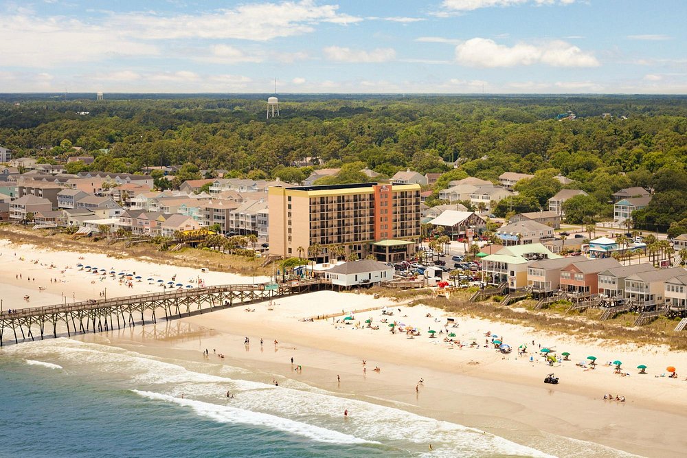 The 8 Best Resorts in Surfside Beach SC | Right on the Sand in 2026