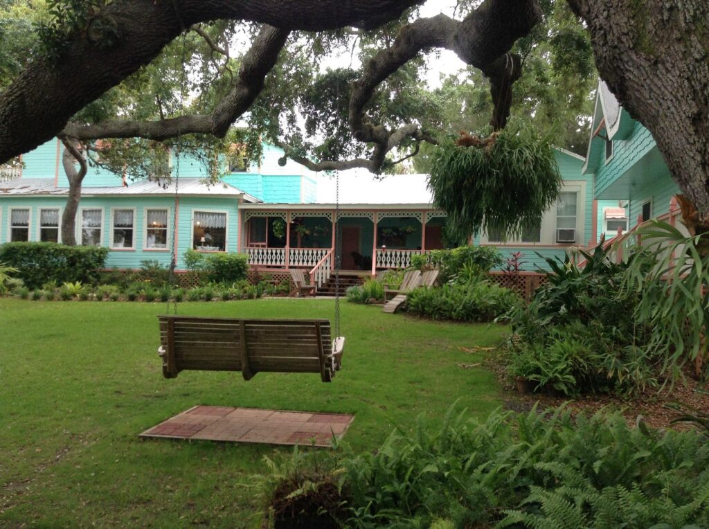 5 Best Places to Stay in Cedar Key Florida - Hand-Picked for 2026
