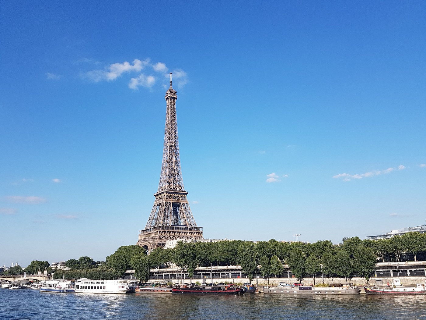 8 Cheapest Hotels Near Eiffel Tower Paris | From $129 in 2026