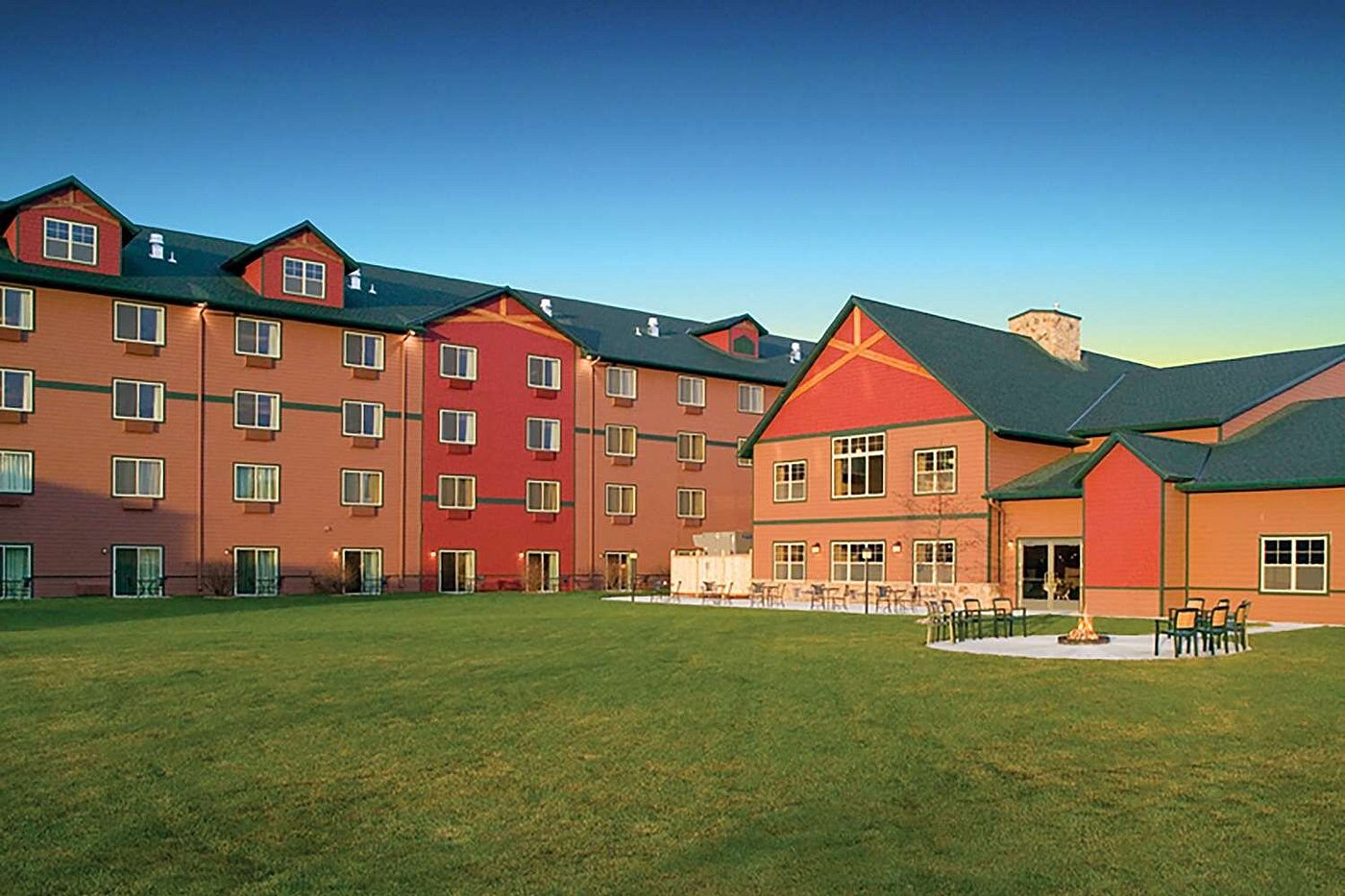 The 8 Best Resorts in Brainerd MN | Hand-Picked for 2026