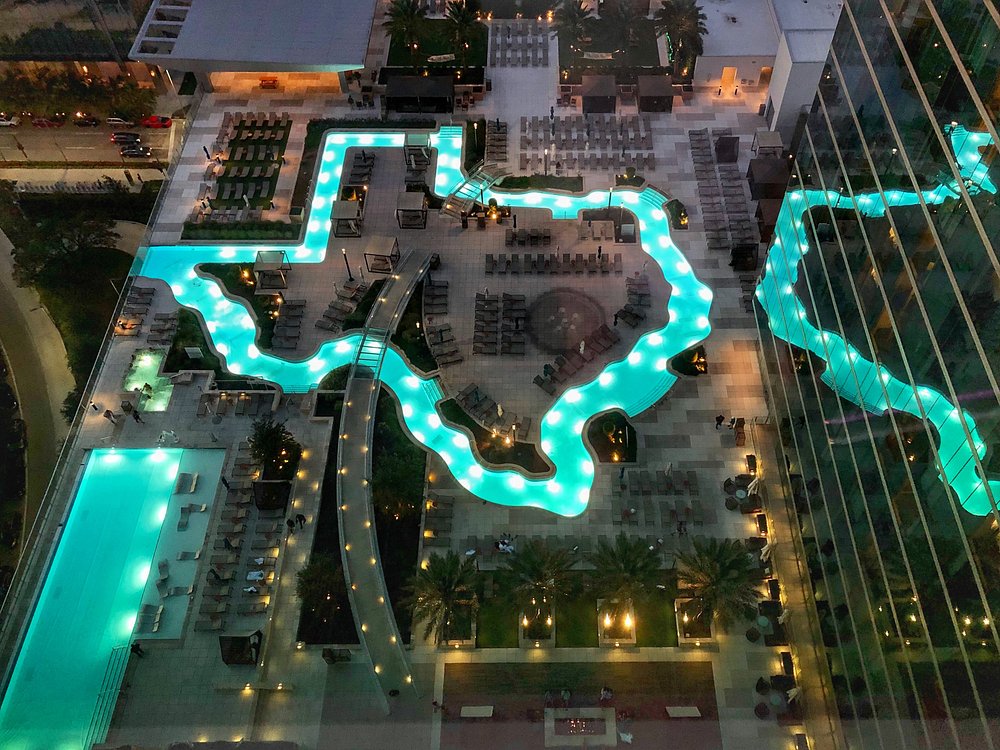 The 8 Best Lazy River Resorts in Texas | Hand-Picked for 2025