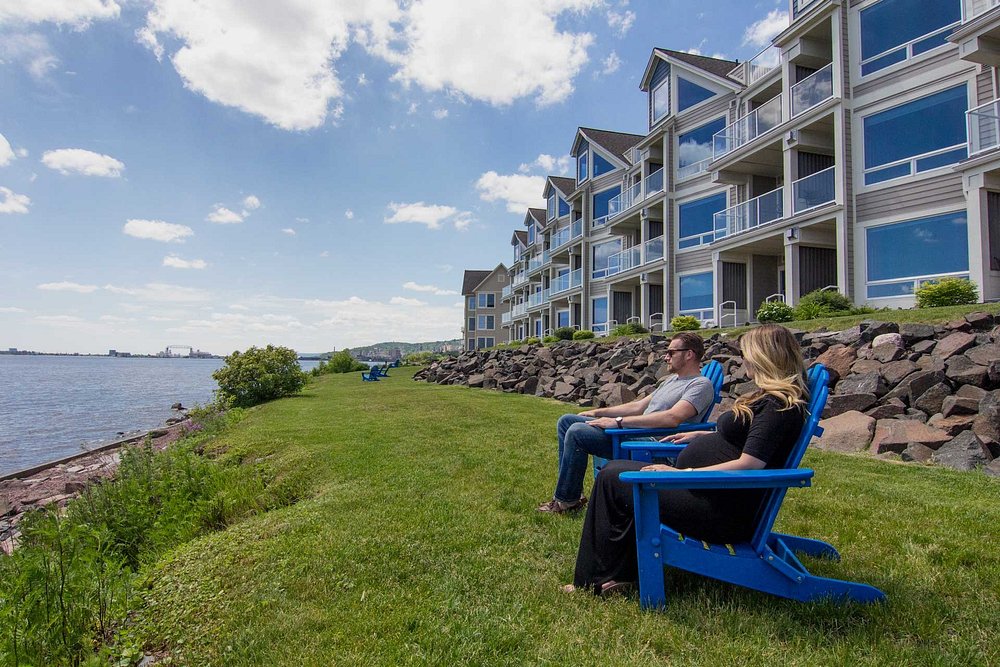 The 8 Best Resorts in Duluth MN | Right on Lake Superior for 2026