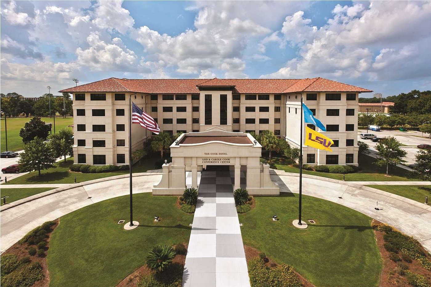 The 8 Best Hotels Near LSU Baton Rouge | 2 Mins to Campus