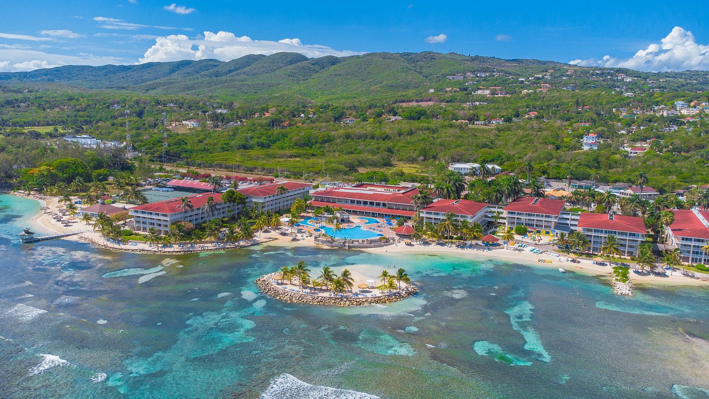 The 8 Best Affordable All-Inclusive Resorts in Jamaica - 2026 Prices