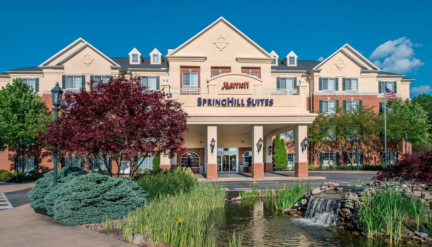 The 8 Best Hotels Near Penn State University | Walk to Campus 2026 Update